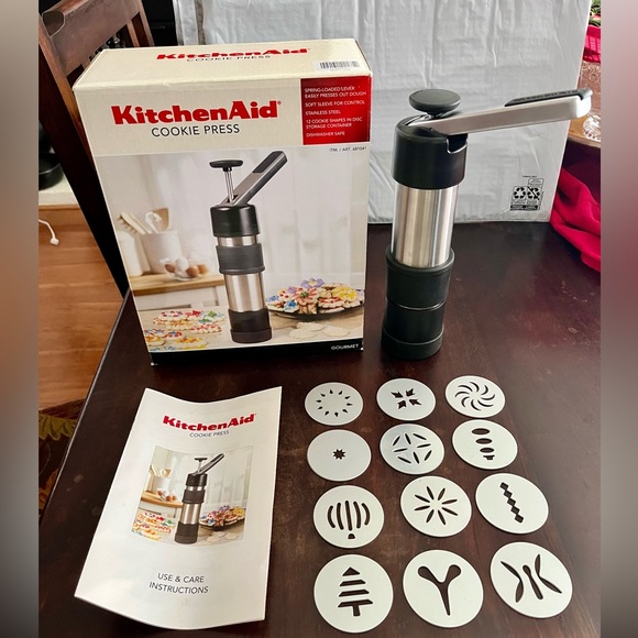 KitchenAid | Kitchen | Kitchen Aid Cookie Press With 2 Unique Shaped ...